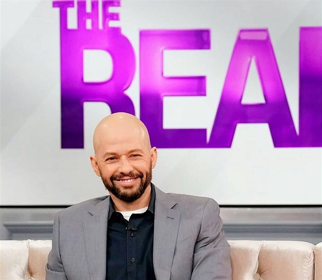 Věděli jste, že skrblík a odpuzovač žen Alan Harper je ve skutečnosti ...