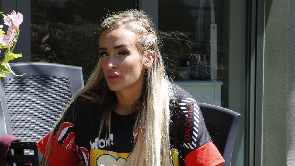 Zamilovaná pornoherečka Daisy Lee: Mé dítě by bylo postižené, šla bych ...