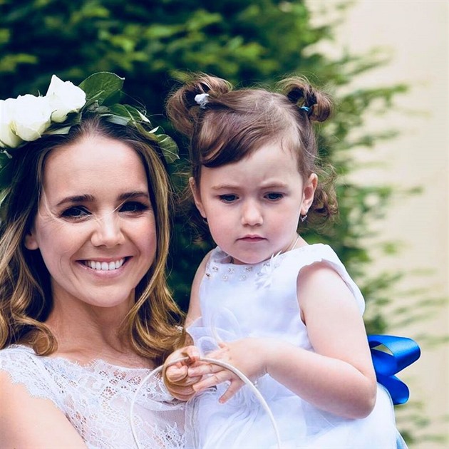 Touží Lucka Vondráčková po dceři? Potenciálním tatínkům dává jasné ...