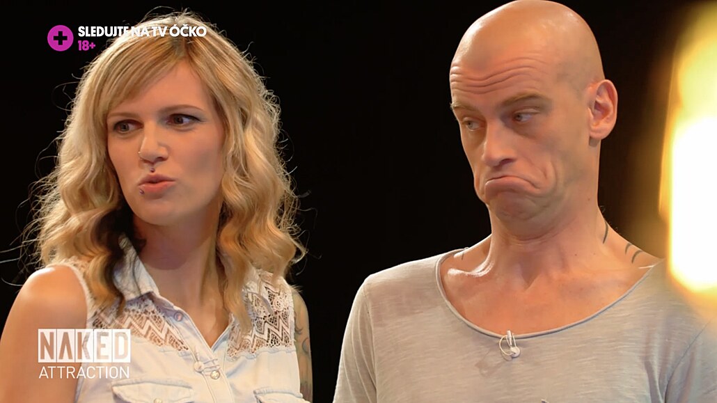 Naked Attraction - polyamorní pár a obřezaný nebo neobřezaný penis ...