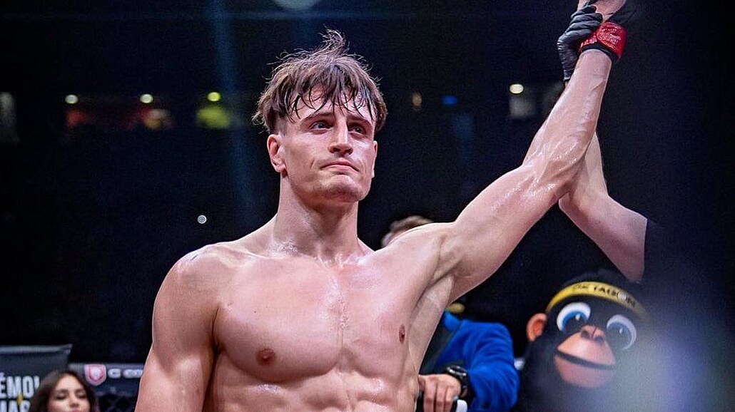 Kdo je Matěj Peňáz? Mladík z Vysočiny míří přes Oktagon dost možná až ...