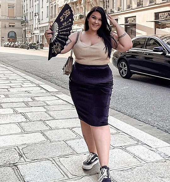 Tinder některým uživatelům blokuje účty a čísla. Sugar Denny si kvůli ...