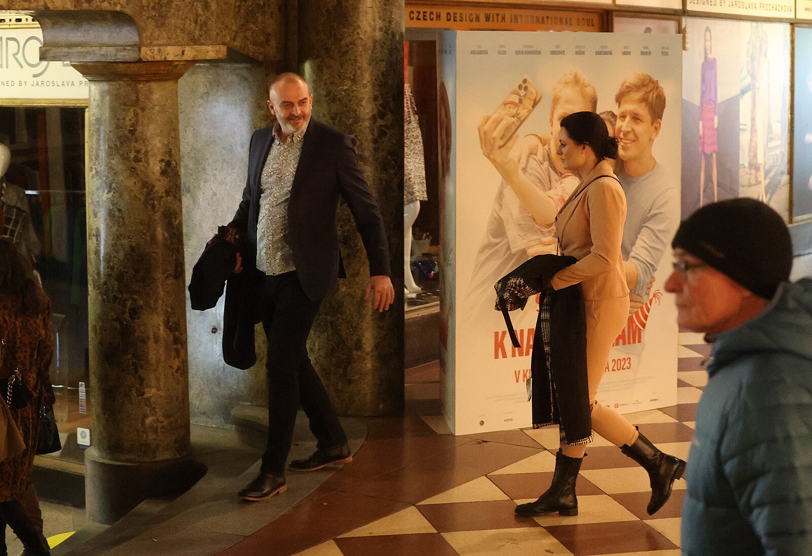 Fotogalerie: Na party Primy slavní vyvedli své drahé polovičky. René ...