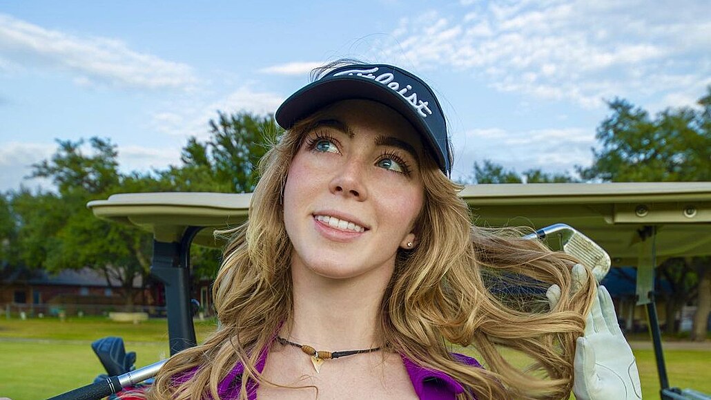 Zakoukali jsme se do další golfistky, která umí víc, než jen poslat ...