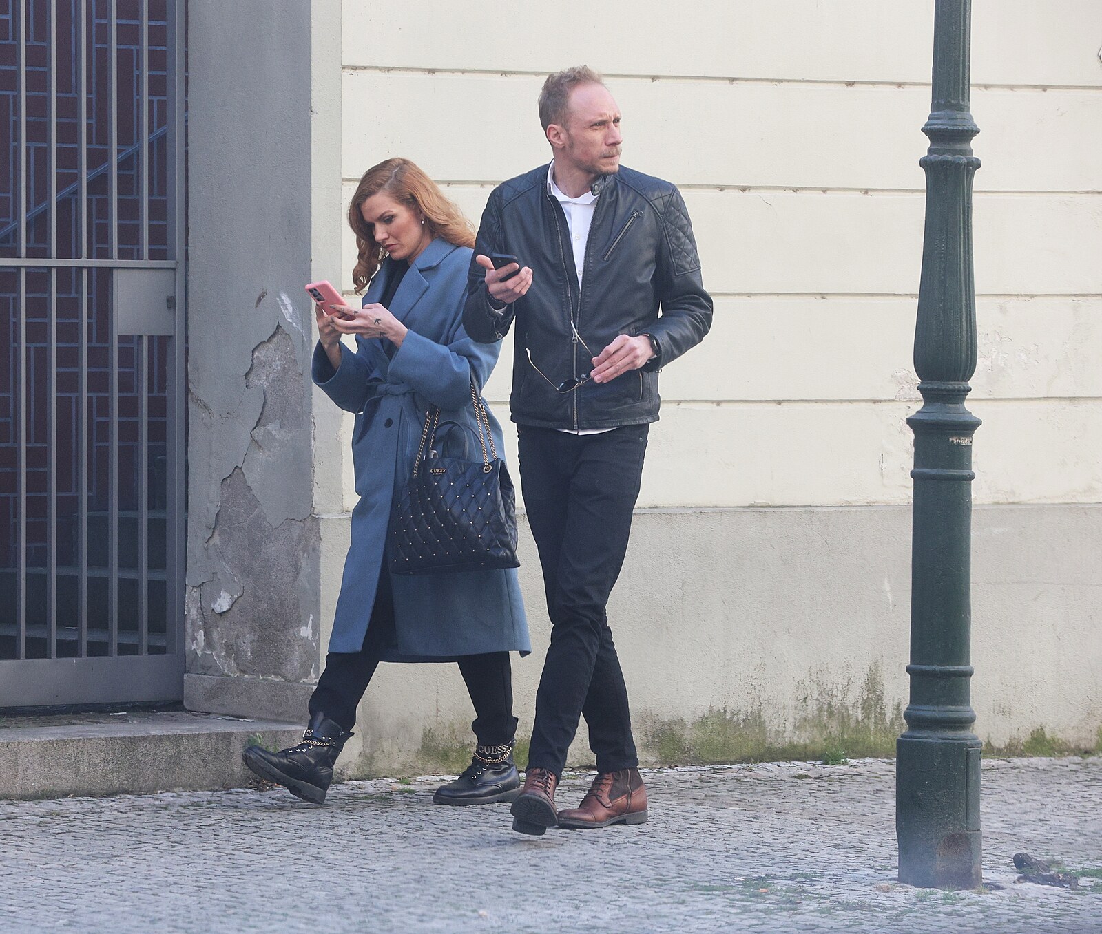 Fotogalerie: Gabriela Soukalová s partnerem Milošem Kadeřábkem