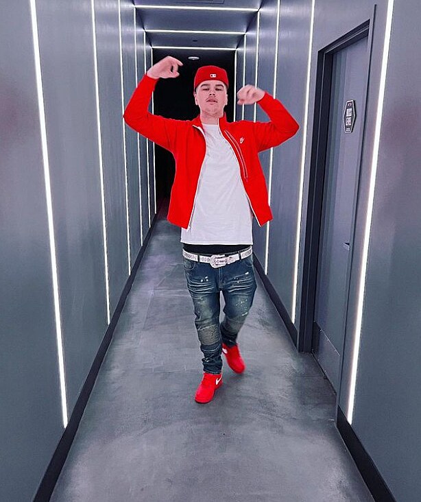 Fotogalerie: Tanner Cook byl postřelen do břicha