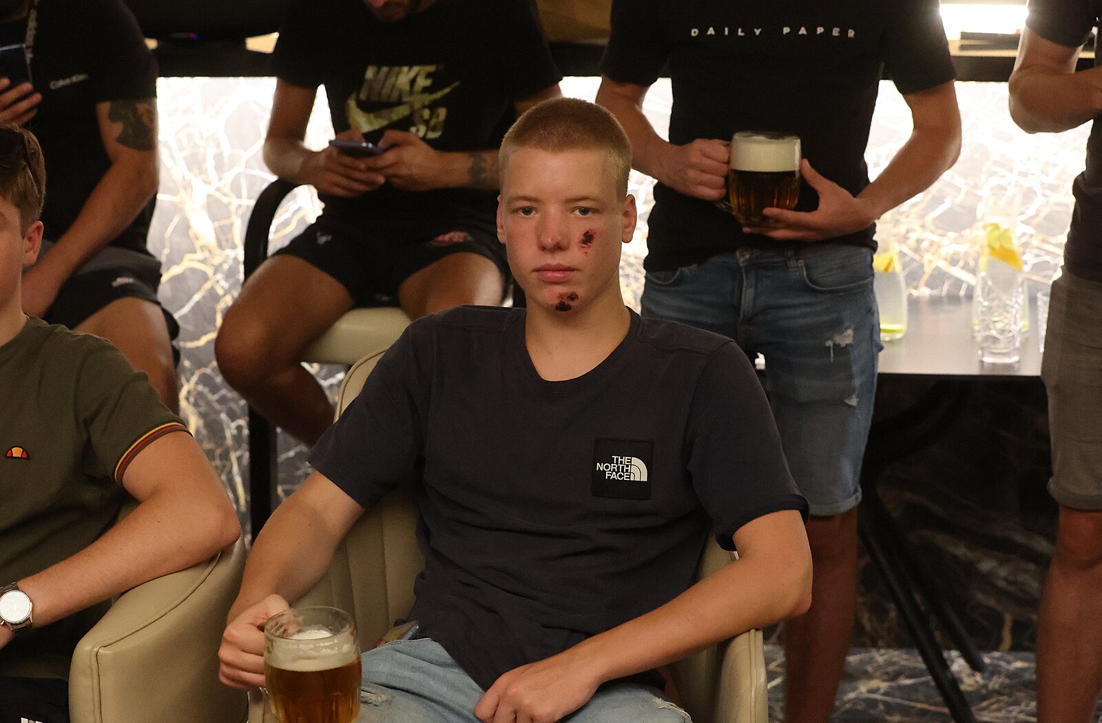 Fotogalerie: Jan Kulas se zasnoubil s Shopaholic Adel.