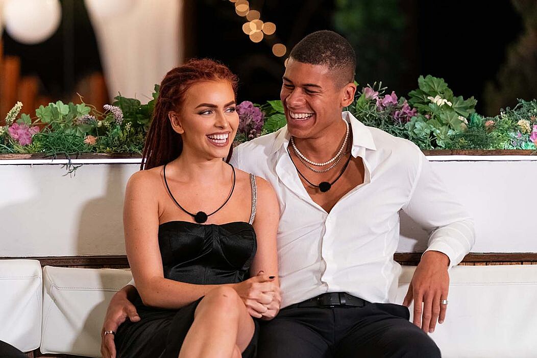 Fotogalerie: Rachel a Claude nafotili odvážné snímky.