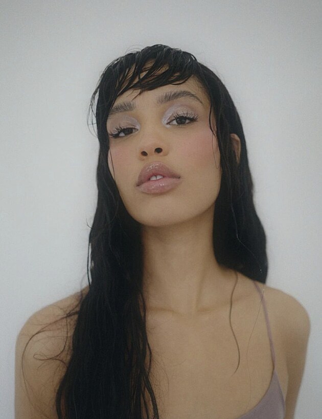 Fotogalerie: Nara Smith