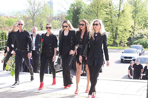 Fotogalerie: Pohřeb Denisy Zajícové