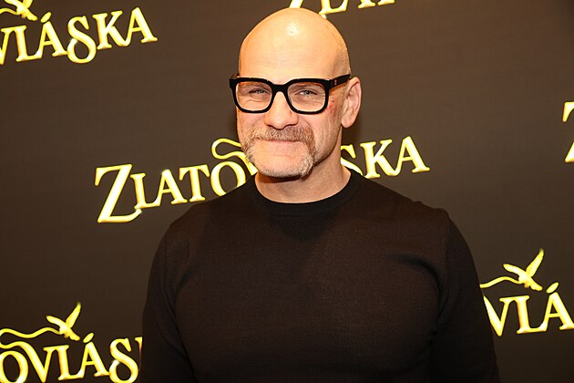 Premiéra pohádky Zlatovláska: Písařík na víně, Jackuliak s monoklem ...