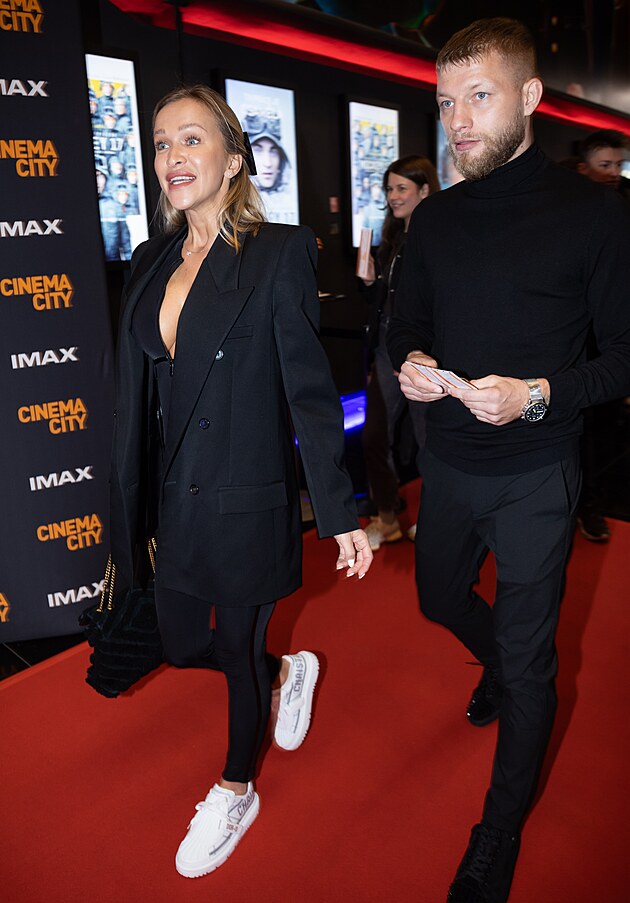 Fotogalerie: Nela Slováková a Radek Roušal