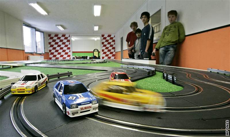 Nejdelší česká autodráha je v České Třebové - iDNES.cz