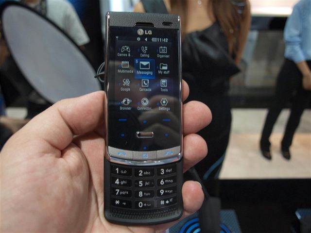 LG Secret - další stylový majstrštyk (živé fotografie a video) - iDNES.cz