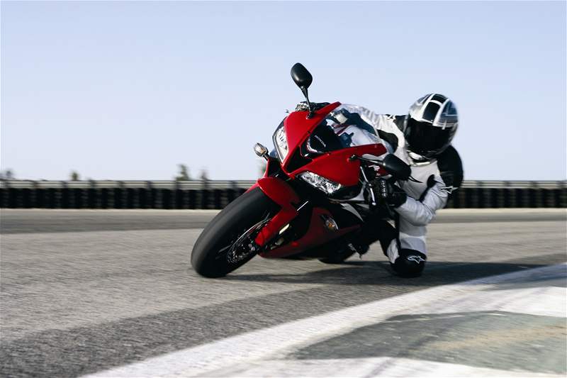 Velké motorky budou jen pro „velké“ motorkáře - iDNES.cz