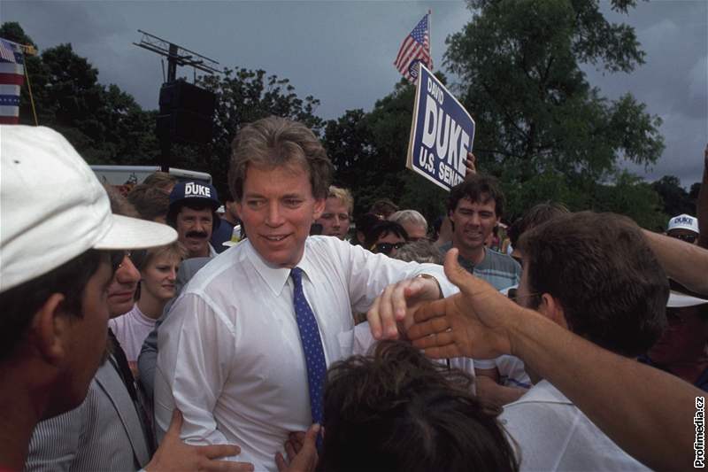 Bývalý vůdce Ku-klux-klanu neuspěl se stížností proti stíhání v Česku ...