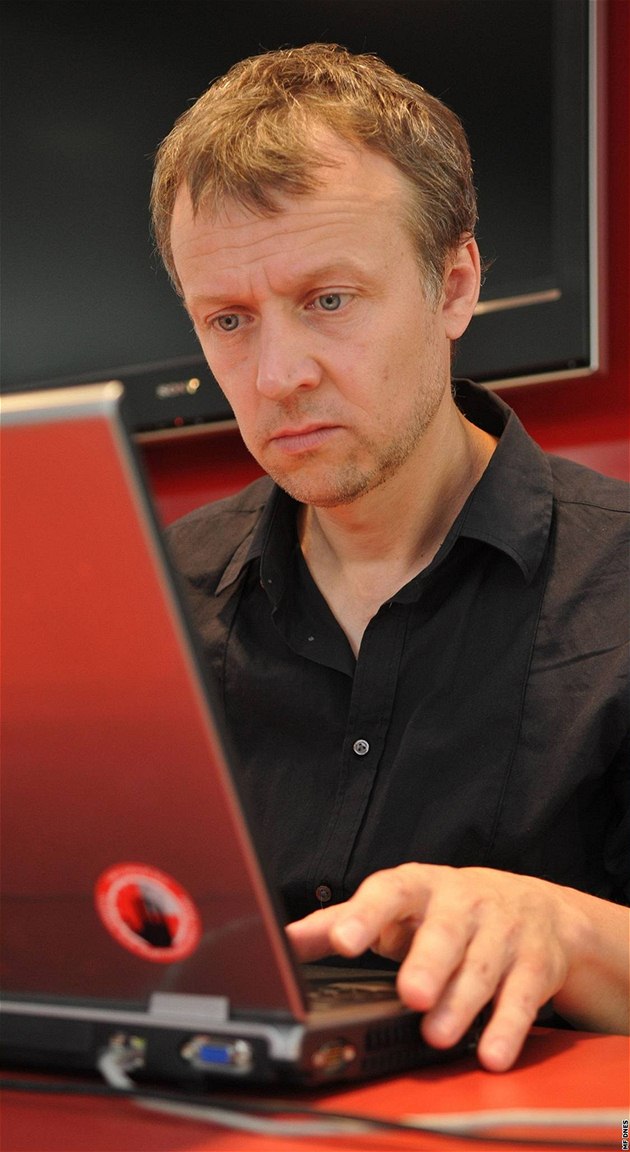 Reinerův román útočil na cenu Magnesia Litera, „zpověď“ říkají čtenáři ...