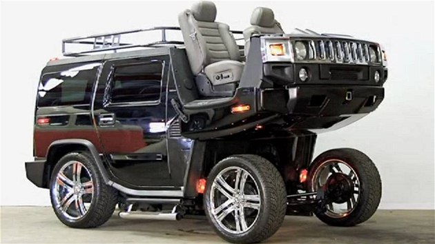 VIDEO: Unikátní hummer má dva koně před kapotou - iDNES.cz