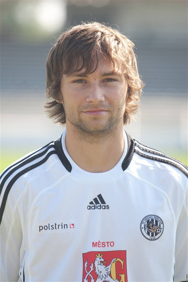 Hradecký Rezek už konečně hrál, ale „umělce“ se snaží vyhýbat - iDNES.cz