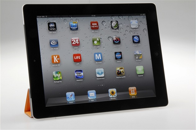 Nový iPad 2 - iDNES.tv