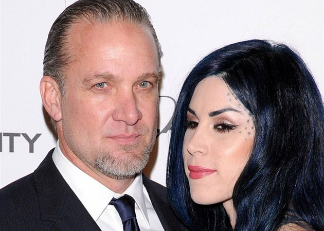 Exmanžel Sandry Bullockové se zasnoubil s odbornicí na tetování - iDNES.cz