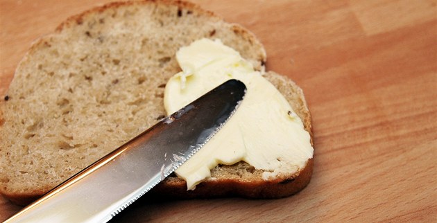 TEST: Nejlevnější máslo je nejlepší. Bio máslo až poslední - iDNES.cz