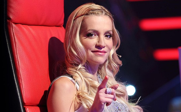 Dara Rolins se vrací do Hlasu ČeskoSlovenska, koučů bude pět - iDNES.cz