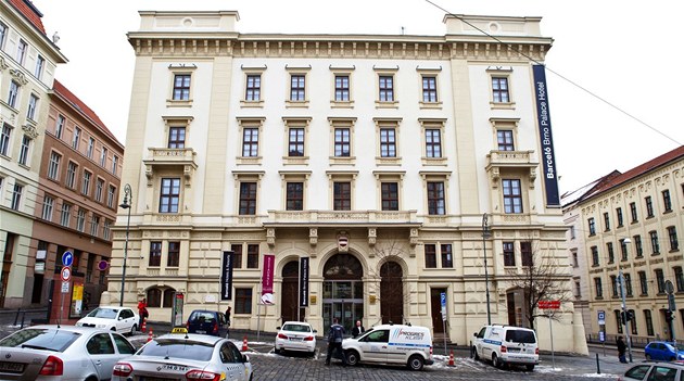 Brno má na Šilingrově náměstí hotel, kde lze z postele pozorovat hvězdy ...