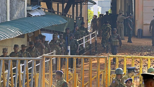 Vzpouru ve šrílanské věznici nepřežily tři desítky vězňů - iDNES.cz