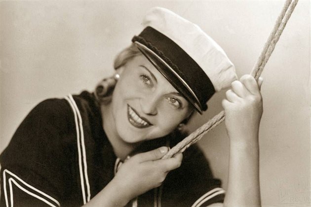 Stoletá Zita Kabátová se vrací, bohužel jen na fotografiích a DVD ...