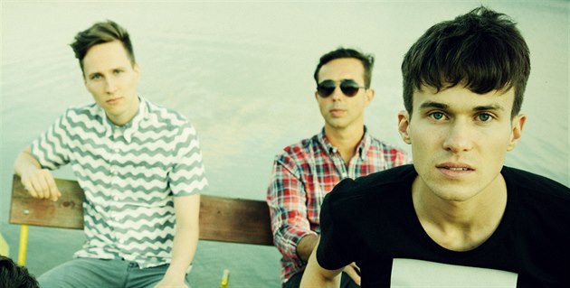 VIDEO: Lake Malawi se připomínají klipem o umírající holčičce - iDNES.cz