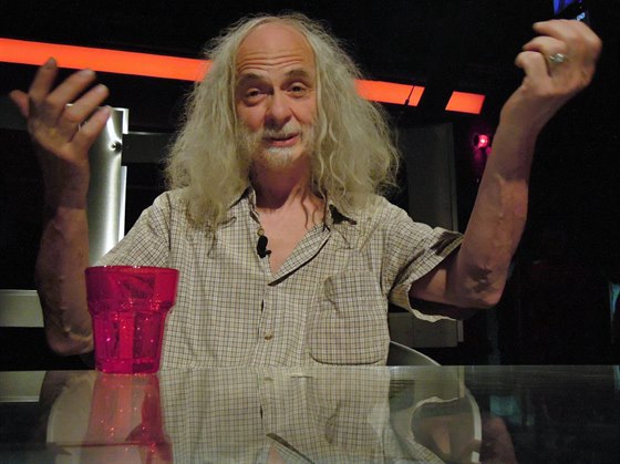 Halucinogeny jsem k práci nepotřeboval, říká překladatel beatniků ...