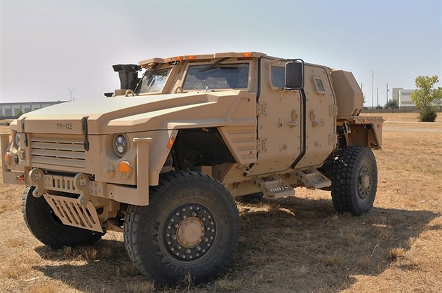 Představujeme nástupce Humvee: nový, dokonalý džíp pro 21. století ...
