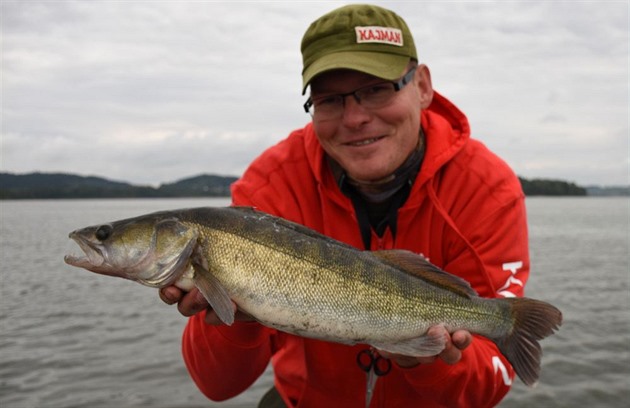 Historický úspěch našich rybářů na Lake Trophy 2015. Skončili třetí ...