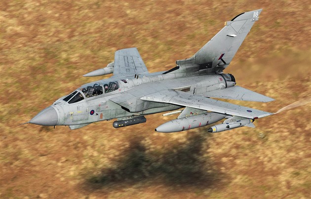 OBRAZEM: Přes nepřízeň osudu ke hvězdám. Výběr fotografií RAF roku 2015 ...