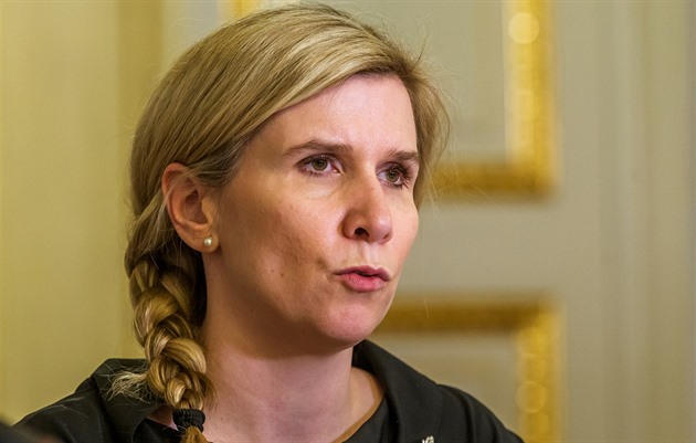 Valachová ve vládě vybojovala 400 milionů korun pro školství na inkluzi ...