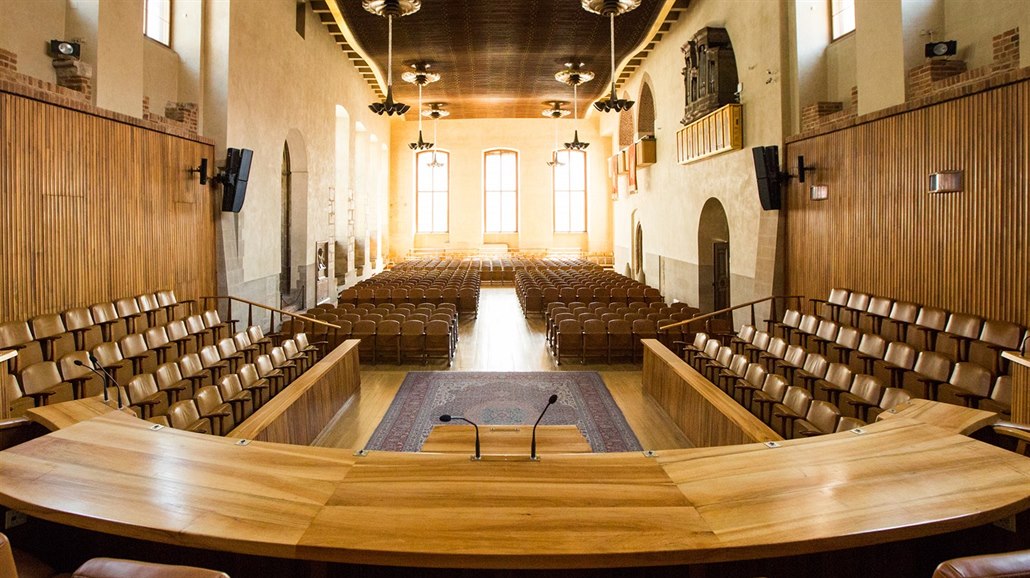 Blíží se Pražská Muzejní noc, láká na Karolinum či průlet gripenů ...