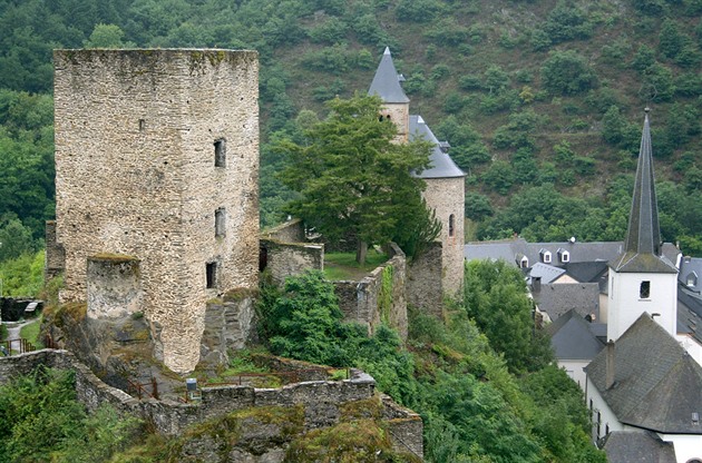 Lucembursko: hrady, víno, skvělá doprava. Dovolená, která vám dodá klid ...