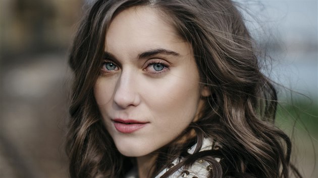 Judit Pecháček: Adopci jsem si musela odžít - iDNES.cz