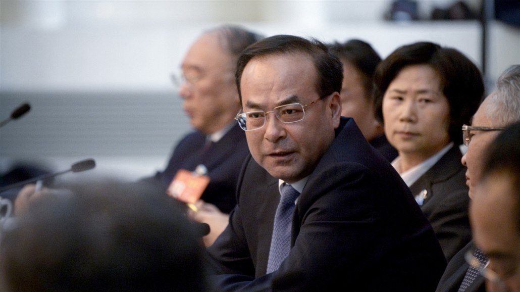 Čínská hra o trůny: Proč nyní padl mocný vůdce Sun - iDNES.cz