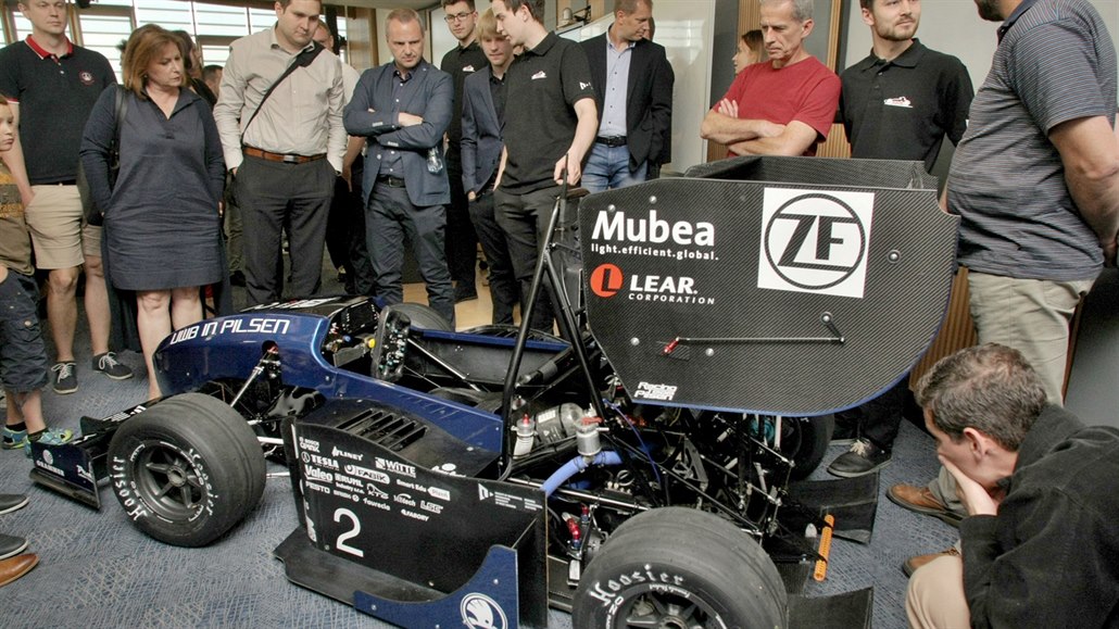 Formule z Plzně míří na okruh F1, z nuly na sto zrychlí za tři sekundy ...