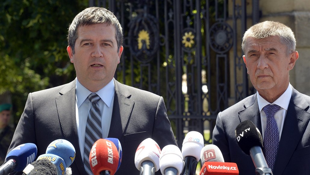 Vládní koalice se dohodla, že minimální mzda vzroste na 14 600 korun ... Vládní koalice se dohodla, že minimální mzda vzroste na 14 600 korun ...