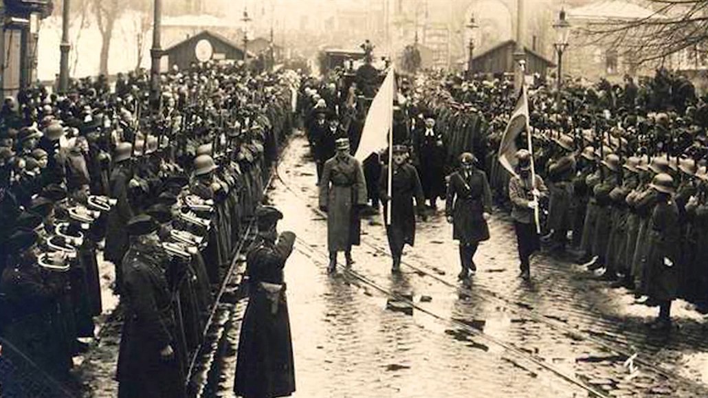 Spojenci nám chtějí sebrat Těšínsko, začali se před 100 lety obávat ...