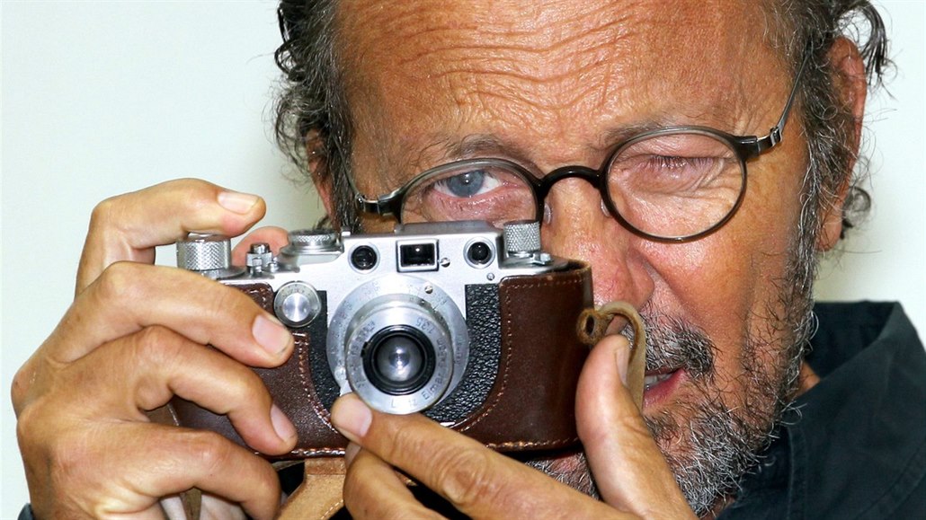 Svoje portréty kreslím světlem, říká fotograf kalendáře Pirelli - iDNES.cz