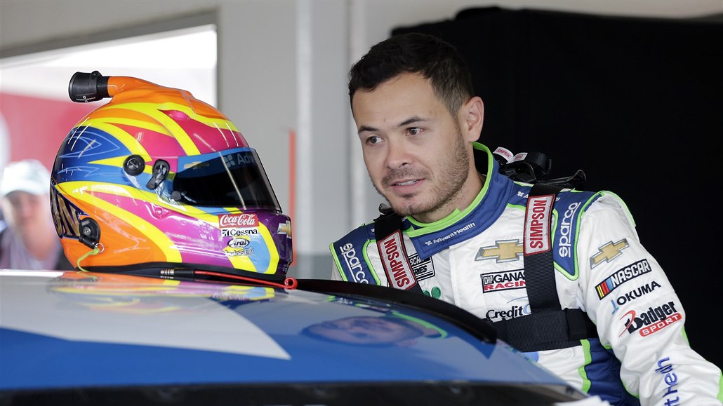 Polepšený Larson. Trest za rasismus mu v sérii NASCAR skončí v lednu ...