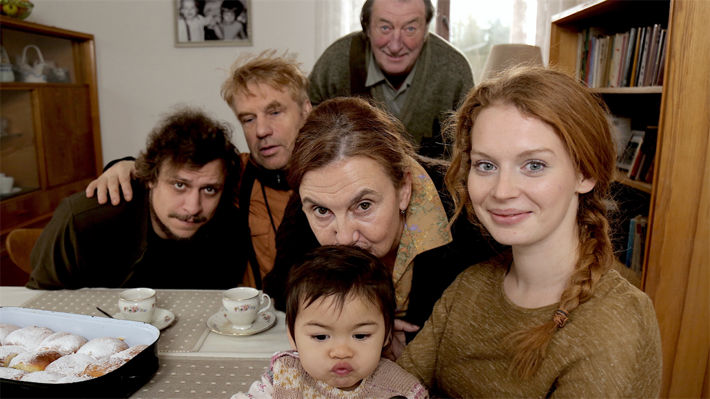 Tomáš Vorel Cesta domů Kouř - iDNES.cz