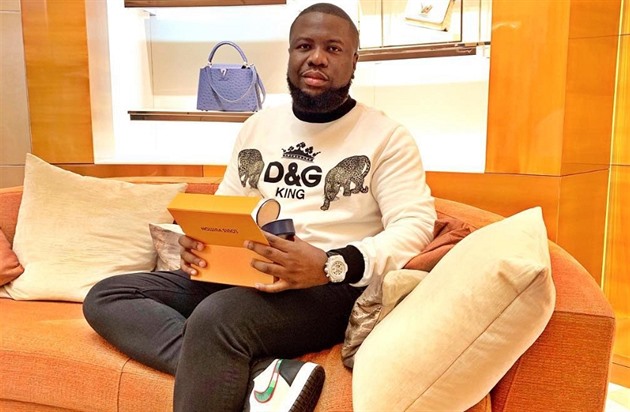 Raymond „Hushpuppi“ Abbas byl zadržen za online podvody - iDNES.cz