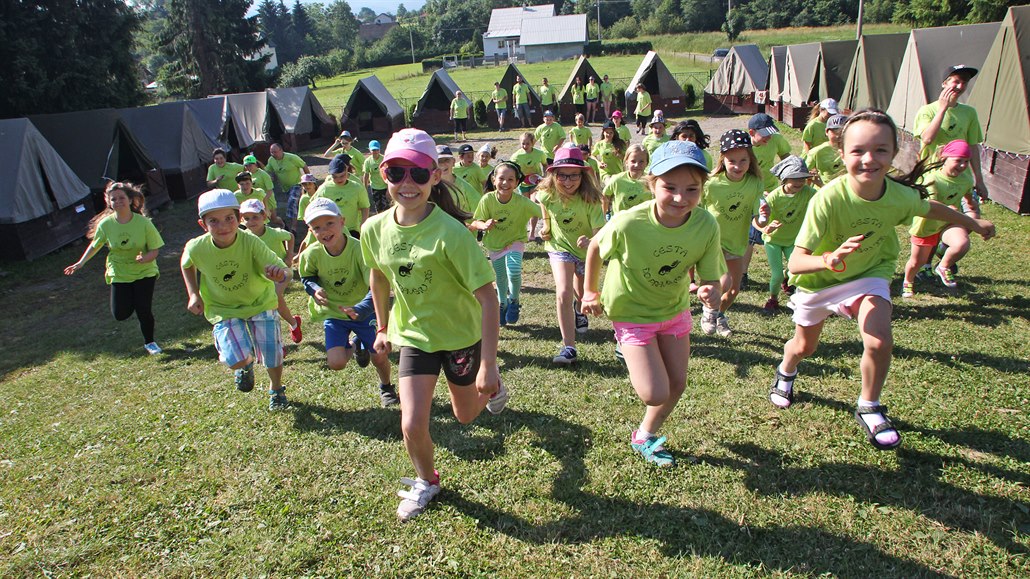 Tábory musejí dodržovat přísnější opatření, zájem o ně však stoupl ...