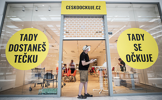 Připravuje se očkovací centrum v OC Nový Smíchov - iDNES.tv