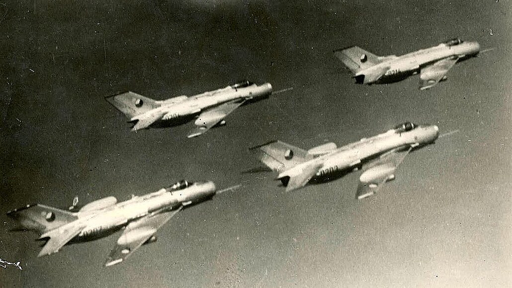 KVÍZ: Znáte historii československého letectva a jeho letadla? - iDNES.cz